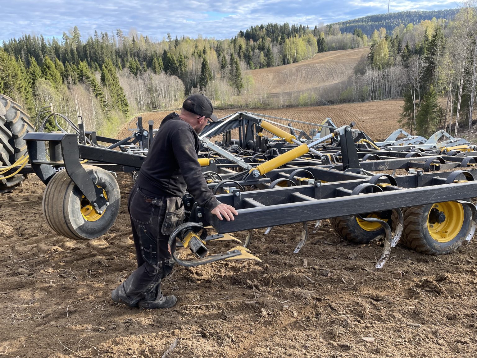 Nysäter lantbruk | Testar Multiva Topline Super XL900 | ATL